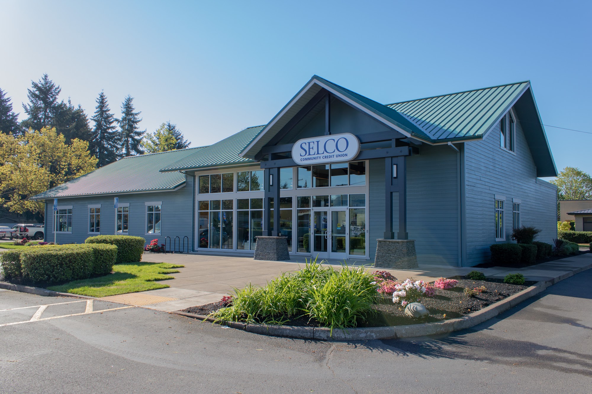 SELCO COMMUNITY CREDIT UNION - Springfield OR - Hours, Directions ...
