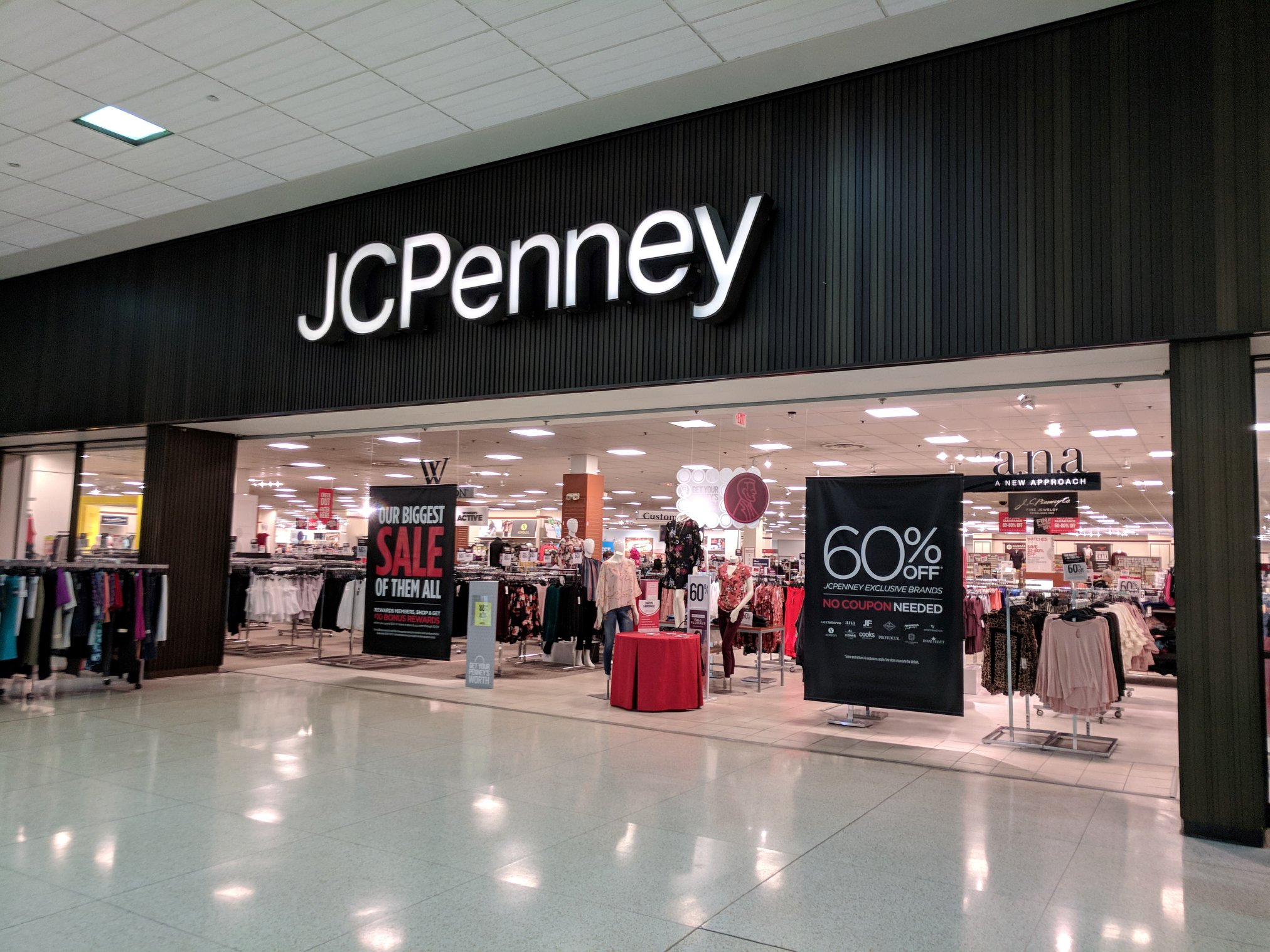 CLEARVIEW MALL - Butler PA - Hours, Directions, Reviews - Loc8NearMe