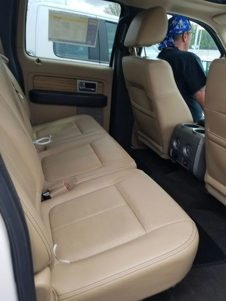 CARMAX - 555 Jamil Rd, Columbia SC - Hours, Directions, Reviews ...