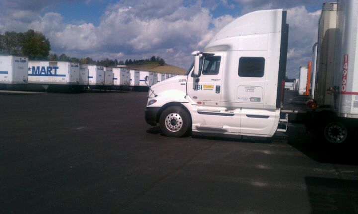 WALMART DISTRIBUTION CENTER - Midway TN - Hours, Directions, Reviews ...