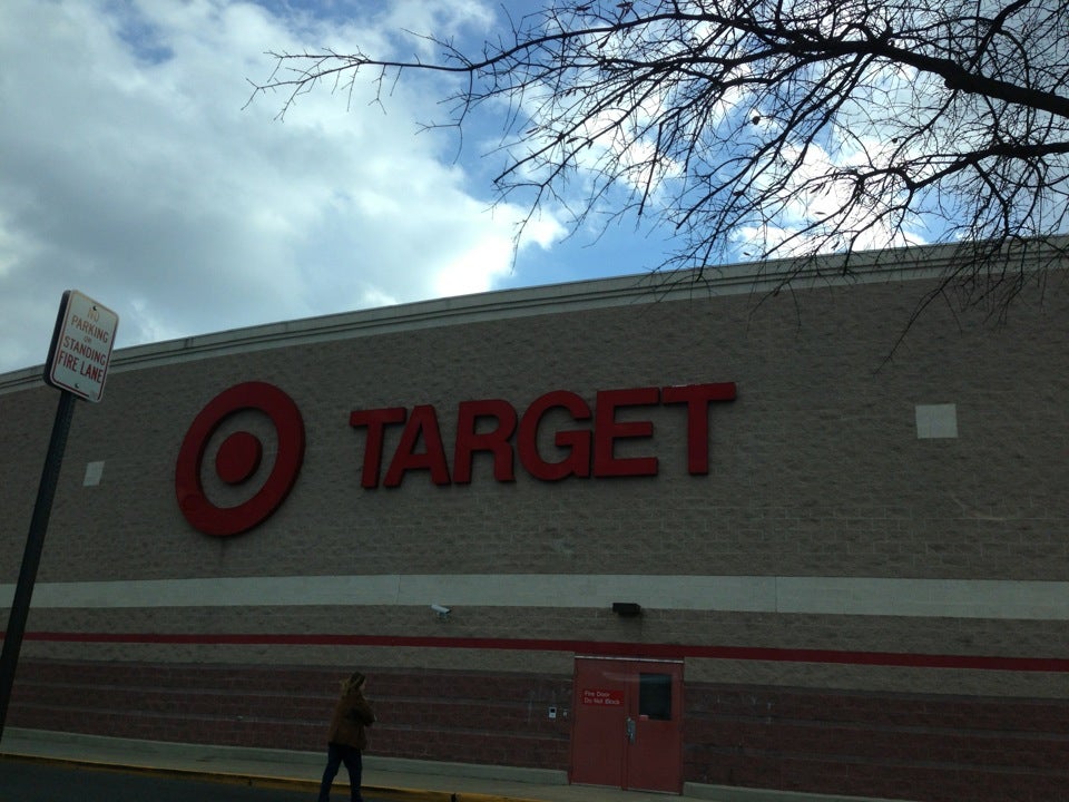 TARGET - 14391 Chantilly Crossing Ln, Chantilly VA - Hours, Directions ...