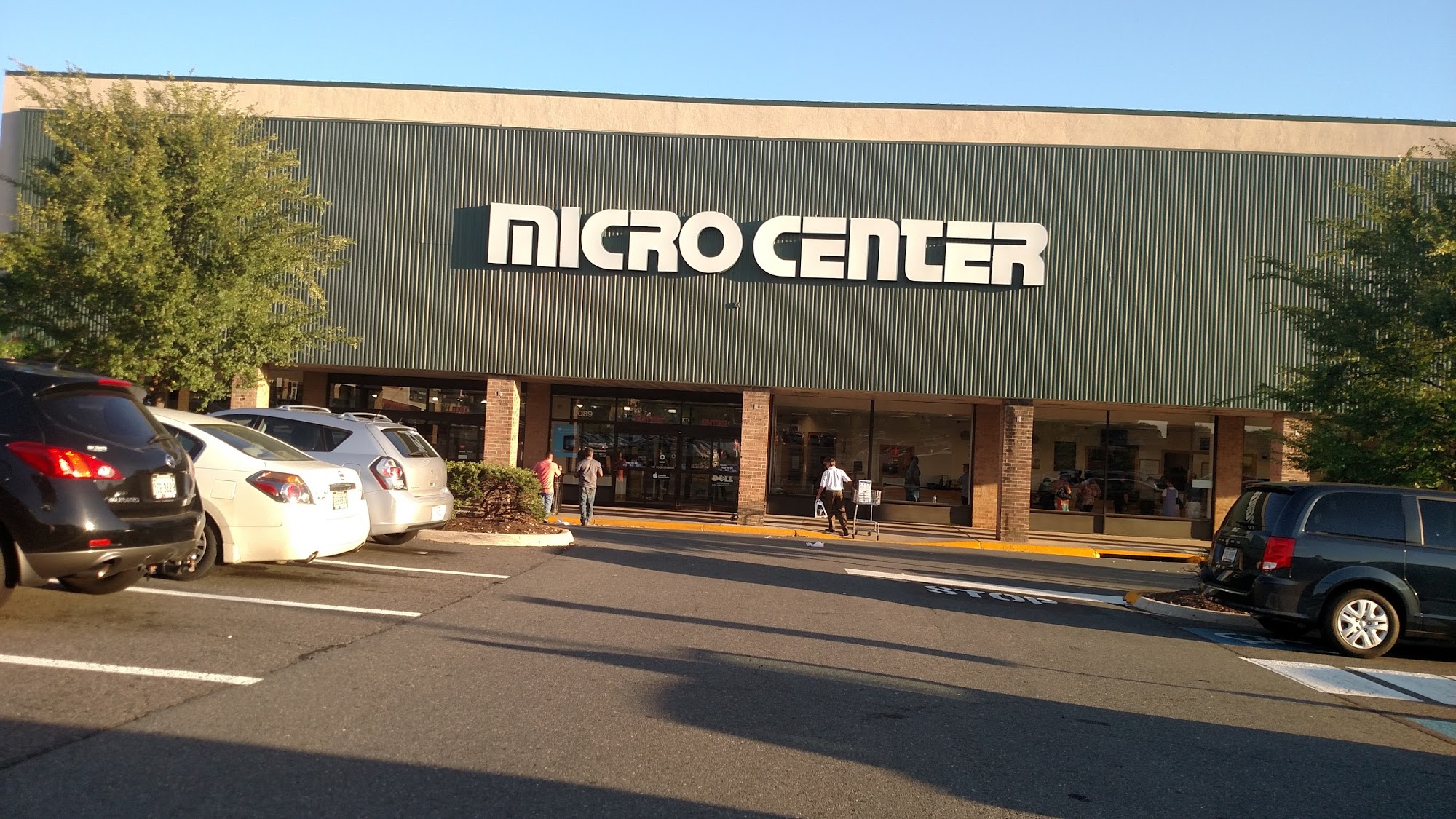 MICRO CENTER - Fairfax VA - Hours, Directions, Reviews - Loc8NearMe