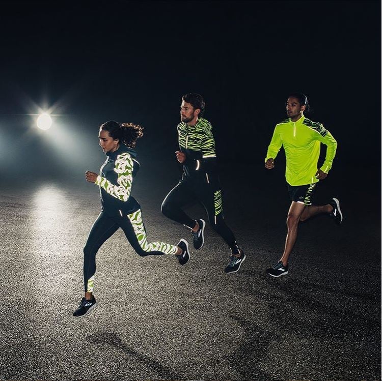 BROOKS SPORTS OUTLET - Bothell WA - Hours, Directions, Reviews - Loc8NearMe