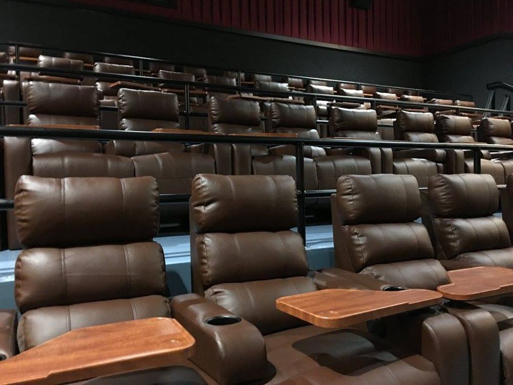 FAIRCHILD CINEMAS - QUEENSGATE 12 - Richland WA - Hours, Directions ...