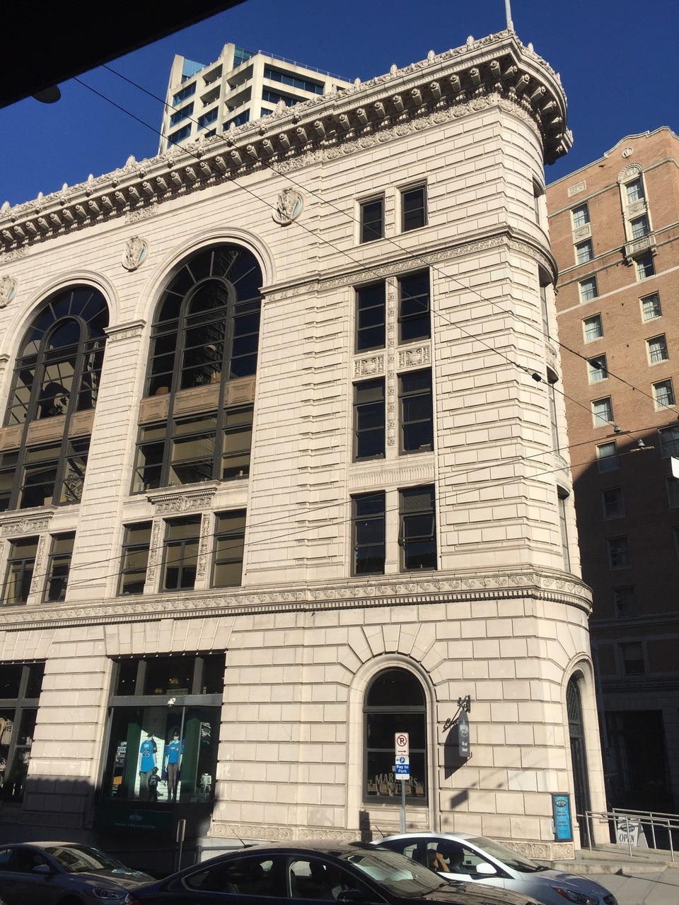 MARINERS TEAM STORE - Seattle WA - Hours, Directions, Reviews - Loc8NearMe