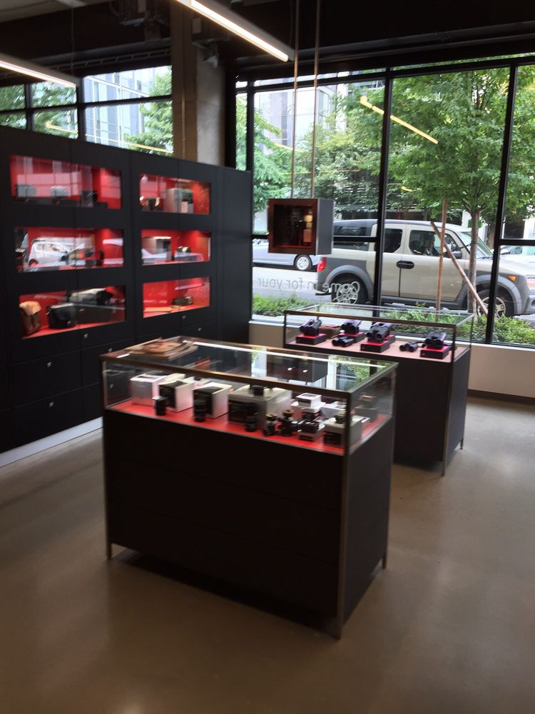 GLAZER'S CAMERA - Seattle WA - Hours, Directions, Reviews - Loc8NearMe