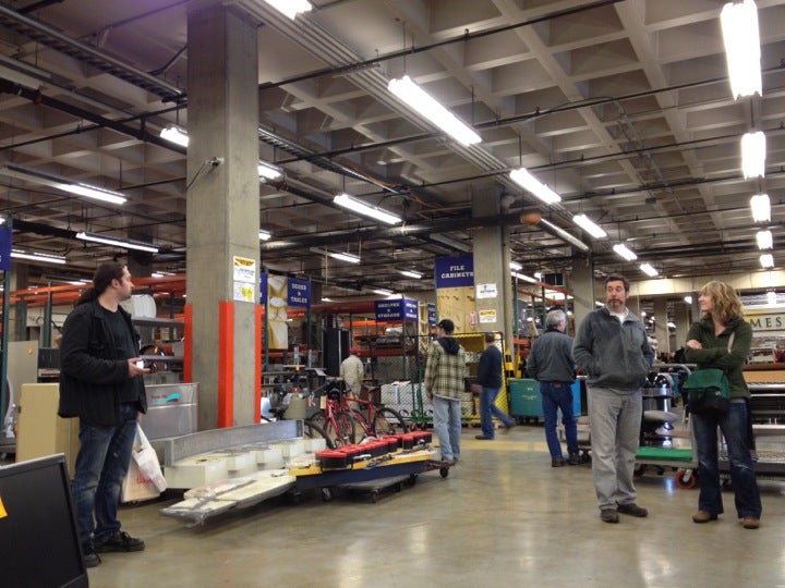 UNIVERSITY OF WASHINGTON SURPLUS STORE - Seattle WA - Hours, Directions ...