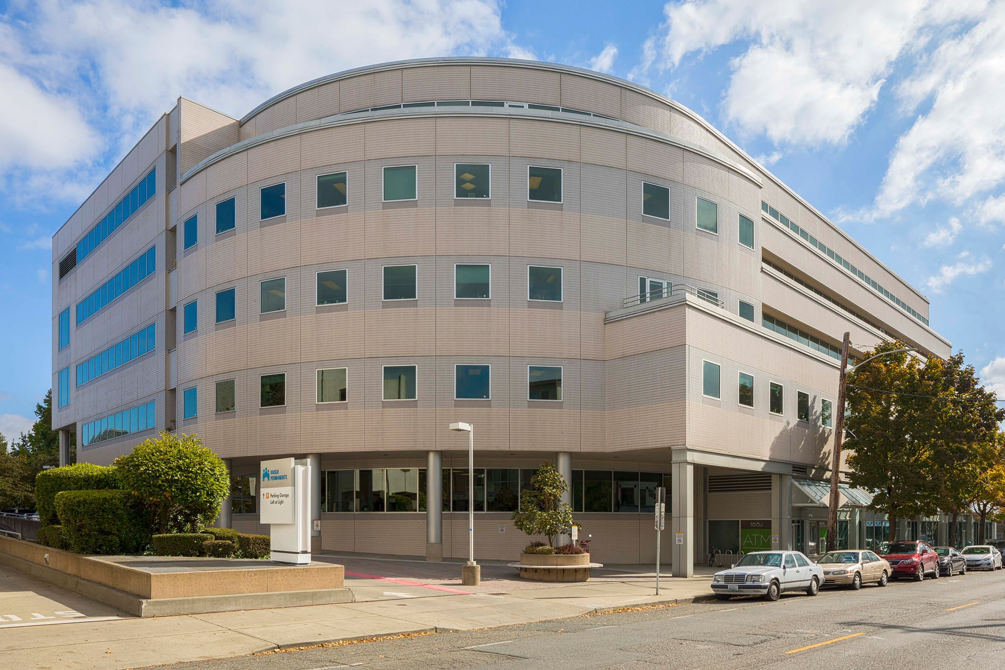 KAISER PERMANENTE CAPITOL HILL CAMPUS - Seattle WA - Hours, Directions ...