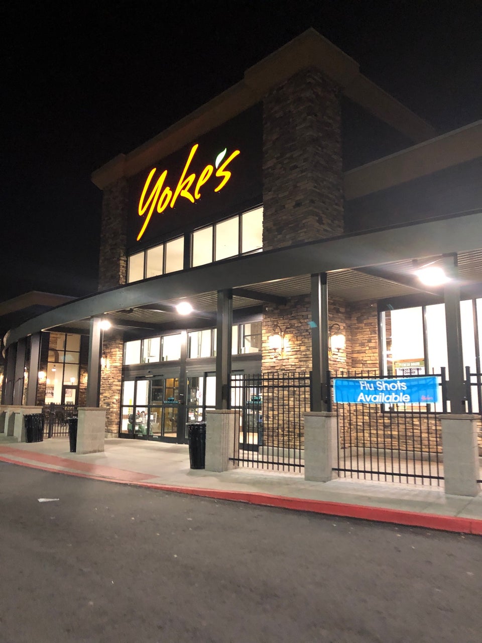 YOKE'S FRESH MARKET - FOOTHILLS - Spokane WA - Hours, Directions ...