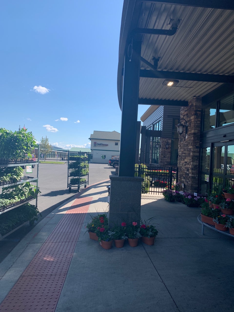 YOKE'S FRESH MARKET - FOOTHILLS - Spokane WA - Hours, Directions ...