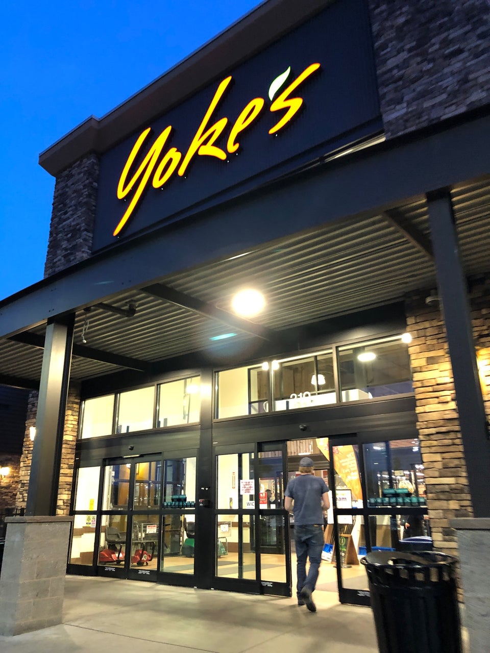 YOKE'S FRESH MARKET - FOOTHILLS - Spokane WA - Hours, Directions ...