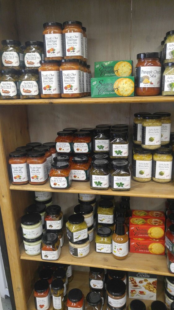 THORP FRUIT & ANTIQUE MALL - Thorp WA - Hours, Directions, Reviews ...