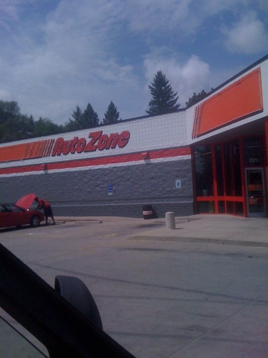 AUTOZONE AUTO PARTS - 7377 N 76th St, Milwaukee WI - Hours, Directions ...
