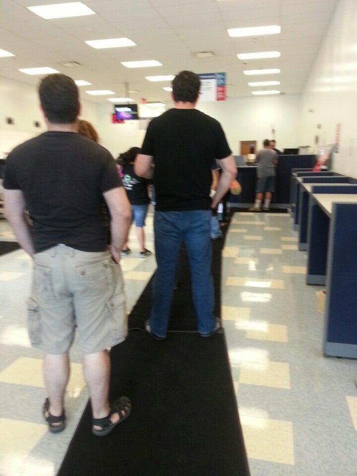 MILWAUKEE CENTRAL DMV - 2701 S Chase Ave, Milwaukee WI - Hours ...