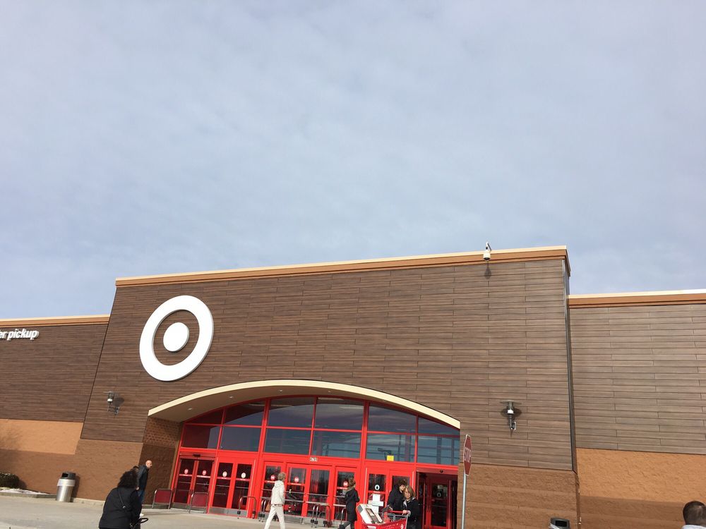 TARGET - 4798 S Moorland Rd, New Berlin WI - Hours, Directions, Reviews ...