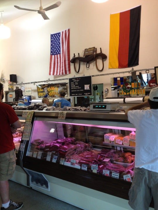 HELD'S MEAT AND CHEESE MARKET - Slinger WI - Hours, Directions, Reviews ...